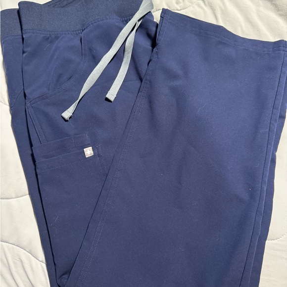 Figs | Pants & Jumpsuits | Figs Kade Cargo | Poshmark